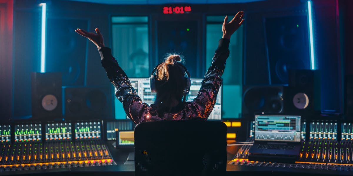 Ultimate Music Production Bundle Encore | XXLGamer.com